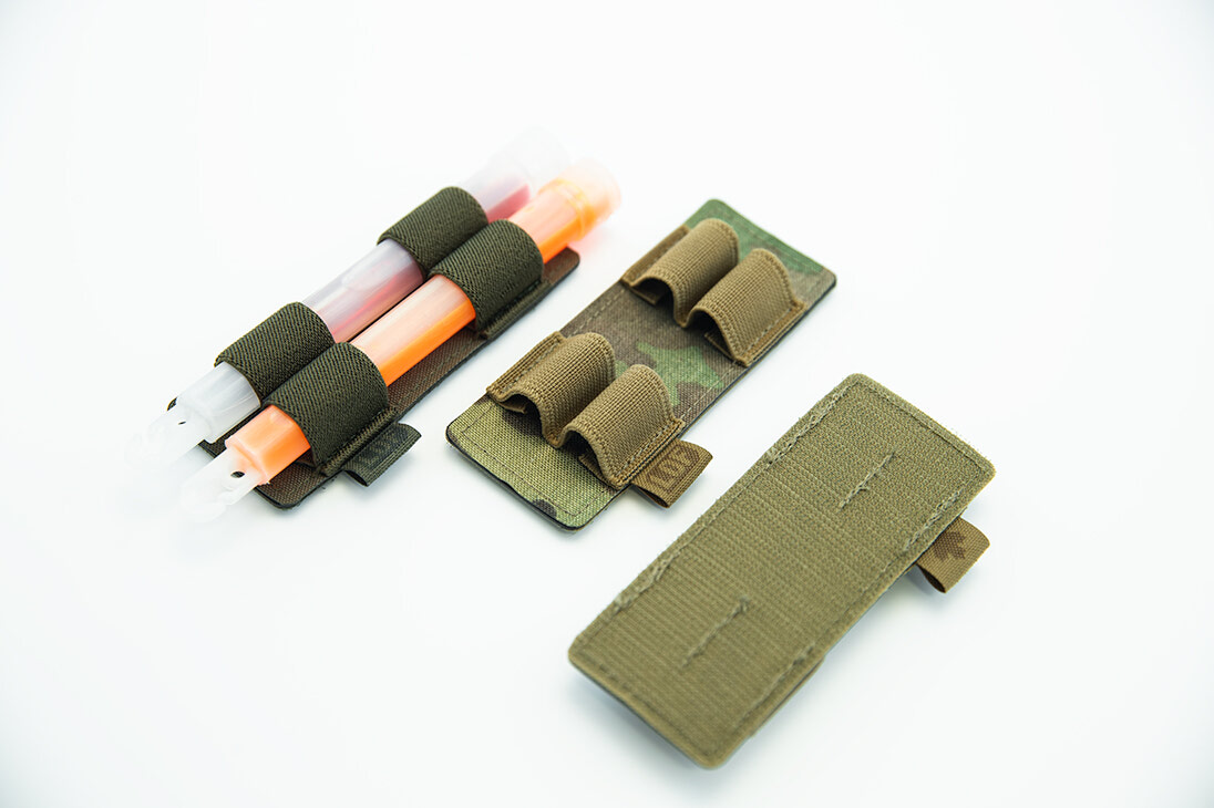 Double Chem Light Card – Tactical Chem Light Pouch | LOF Defence