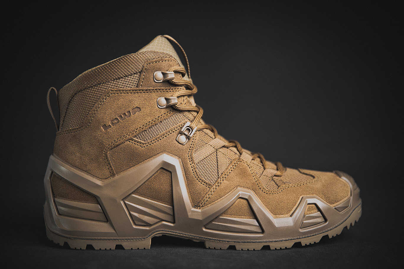 LOWA Zephyr MK2 MID Coyote - Lightweight Military Boots | LOF Defence
